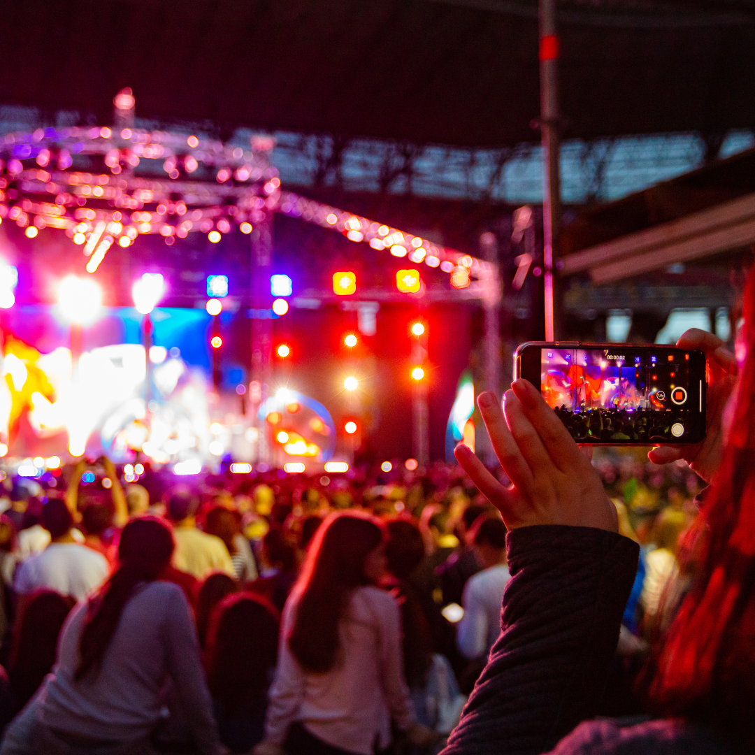 From Festive : Elevate Your Party with Lighting – RaveLight